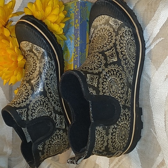 Wind River | Shoes | Wind River Short Rain Boots Womans Size 78 Please ...